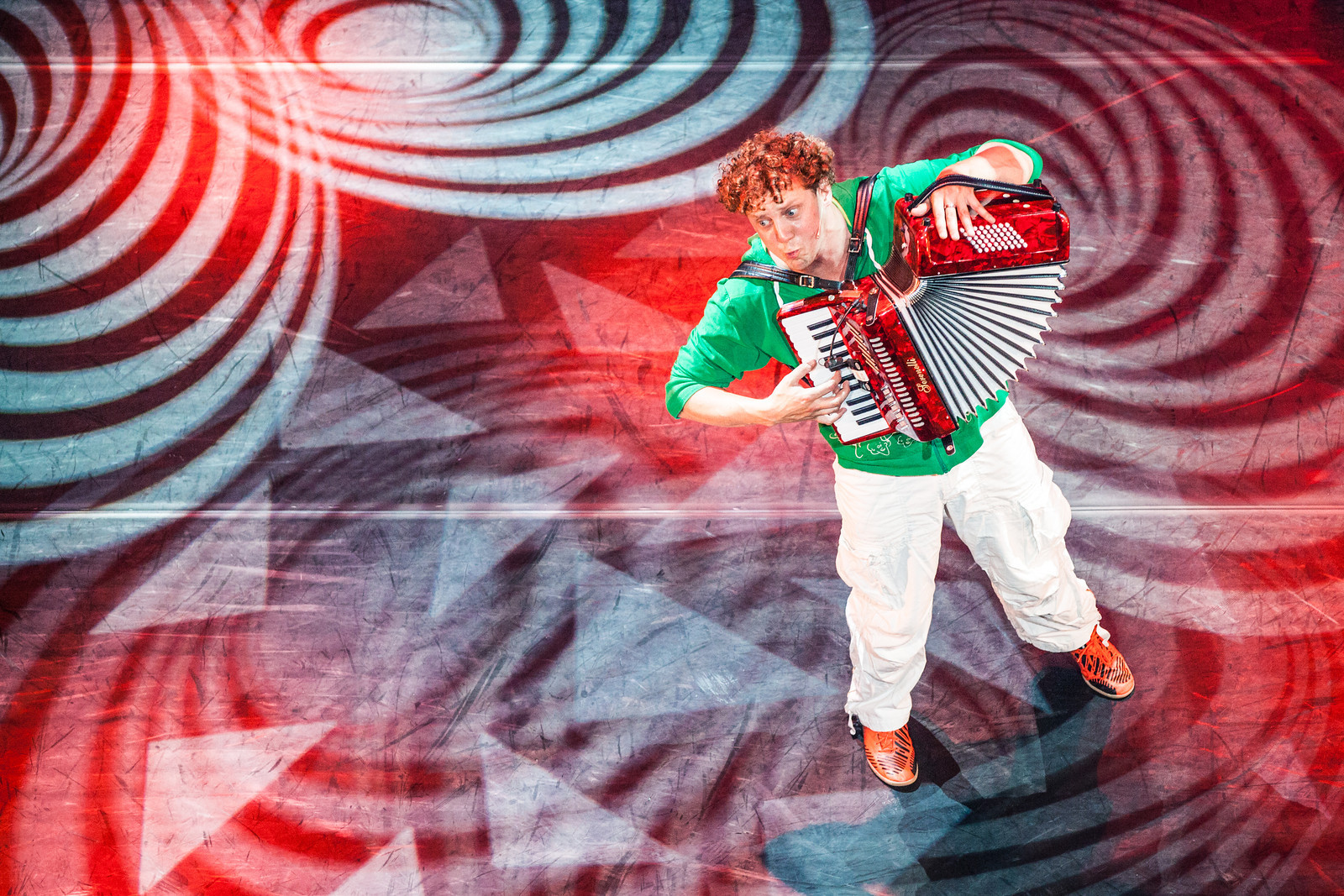 Silk Show Architects and Willem Loos - Unlimited Productions